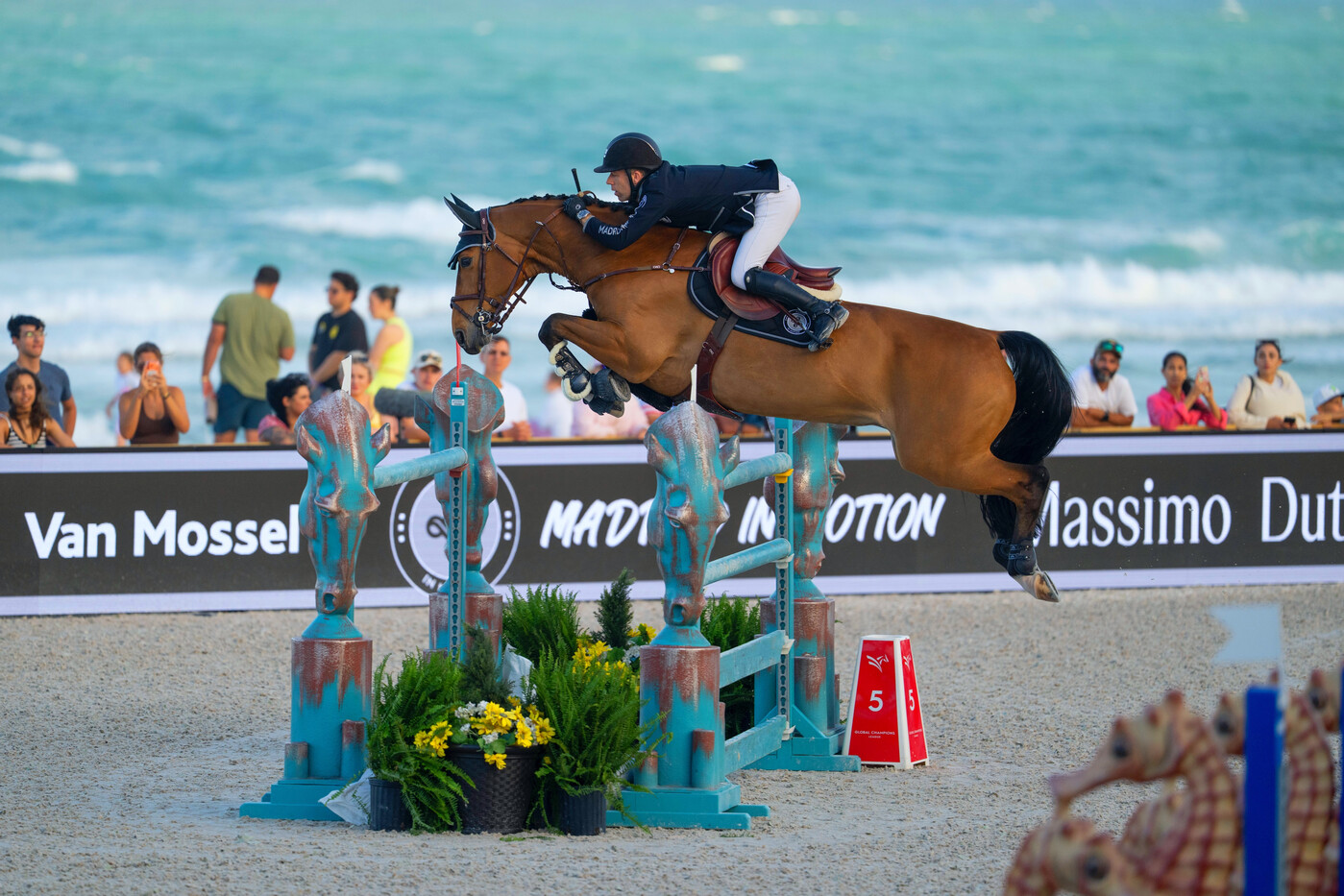 Madrid in Motion strike first as GCL returns to Miami Beach for ...